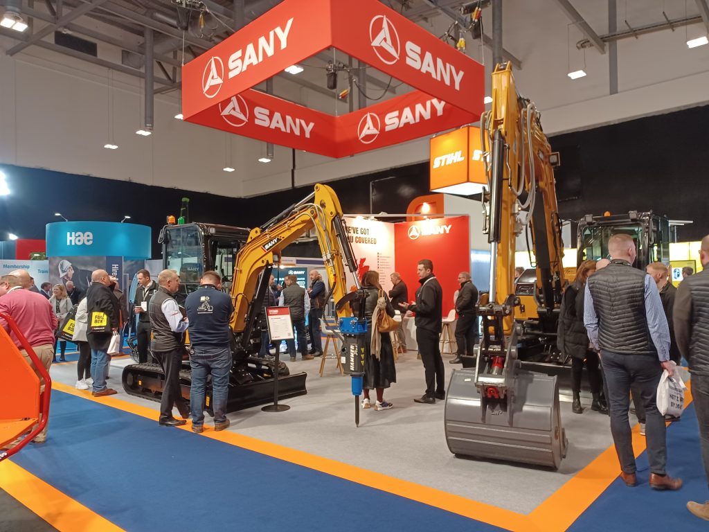 SANY debuts new electric mini